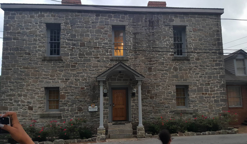 Phantom Face in the Window - Princess Anne Jail - Chesapeake Ghost Tours